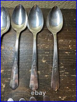 Rogers Oneida Silver Plated Flatware Set XTRA Simeon & George - Silver ...